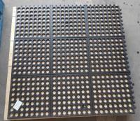 China Black Anti Fatigue Mat with Holes for Work Place or Factory for sale