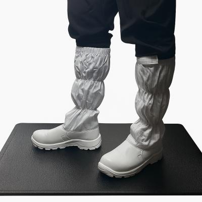 China Anti Static ESD Rubber Mat with Dual PVC Layers and Bark Pattern Surface Providing Ergonomic Comfort and Slip Resistance for sale