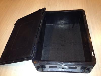 China ESD Conductive Plastic Bins 400x300x150mm with 10³-10⁹ Ohm Surface Resistance for Electronic Components for sale