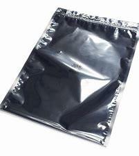 China Aluminum Foil 6Mil ESD Static Dissipative Shielding Bag with 10⁸-10¹¹Ω Resistance for Electronics Protection for sale