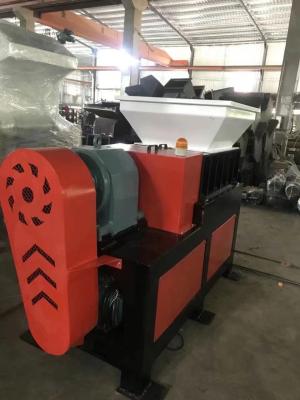 China Strong & Powerful solid waste recycle machine waste solid shredder supplier for Barrel/CD/wood/tire/Plastic/Can/Cloth/ Metal good  price for sale