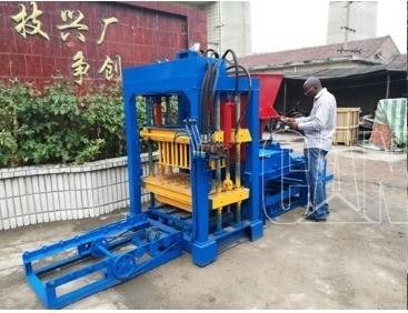 China High performance QT4 Full automatic Brick & Paver macking machine/hollow block machine for concrete,cement material for sale
