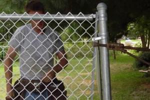 China 25mm Heavy Duty Interior Premade Chain Link Fence for sale