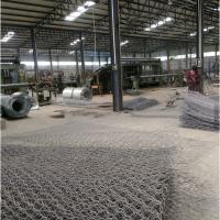 China Hexagonal Hole Hot Dipped Galvanized Gabion Stone Cage for sale