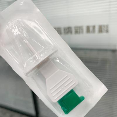 China Sterile Vented IV Transfer Pins with Luer-Lock Connector - Green/Blue Color-Coded Filter Options for Medical Dispensing for sale