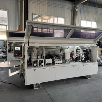 China Multifunctional Edge Banding Machine 7KW Pre Milling Glue Tank End Cutting 18-24m/min for sale
