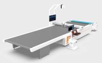 China IBON 11kW Automatic Garment Cutting Machine with 2.5m Cutting Area and CE Certification for Fabric and Automotive Materials for sale