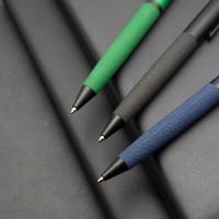 China Retractable Twist Metal Ballpoint Pen 1.0mm Fluent Business Signature Pen For Gift for sale