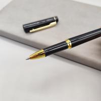 China Business Signature Pen 0.5mm Engraved Logo Plastic Neutral Pen Gift for sale