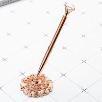 China Diamond Table Stand Swivel Ball Pen Hotel Reception Rose Gold Silver Table Ball Pen for sale