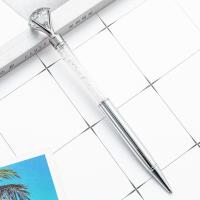 China Big Crystal Diamond Ballpoint Pen 1.0mm Fashion Shiny Metal Gift Ball Pen for sale