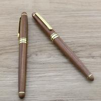 China Walnut Wood Fountain Writing Pen Retro Style Brass Clip For Business Office for sale