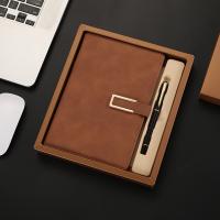 China Customizable Versatile PU Leather Metal Clasp Notebook Gift Set for Business Office for sale