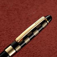 China Grid Pattern Metal Ball Pen 1.0mm Black Ink Customizable for sale