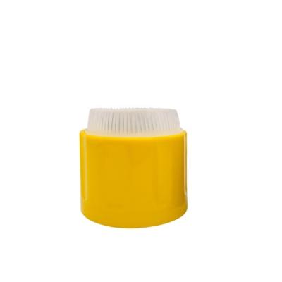 China PP Yellow Aerosol Spray Cap with Bristle Brush - 65mm Non-Refillable for Foam Cleaner Tinplate Canisters for sale