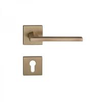 China Gallery Modern Lever Handle Door Knob Zinc Alloy Door Hardware for sale