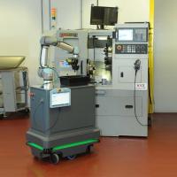 China UR Callaborative robot and robotiq robot gripper for AGV Robot for sale
