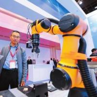 China Collaborative Robot Of AUBO i16 Cobot With 6 Axis Robotic Arm For Tea Making As Service Robot for sale