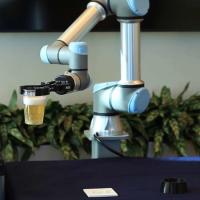 China Gluing Robot Of UR5e Cobot With 6 Axis Robotic Arm For The Auto Gluing As Collaborative Robot for sale