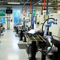 China 1300MM High Reach Collaborative Robot Arm For Material Handling Equipment for sale