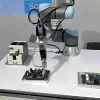 China Lightweight Cobot Robot UR 5e With 5KG Payload Manipulator As Robot Collaborative For Pick And Place Machine for sale