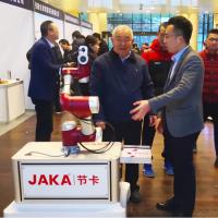 China Robot Spraying Machine Of JAKA Zu 18s 6 Axis Cobot Robot Used For Medical Devices JAKA Robot for sale