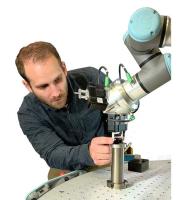 China Flexible solution for QC measurement inspection the Q-Span Workstation Kit for universal cobot manipulator UR3 for sale