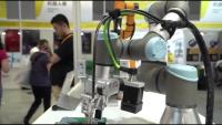 China Universal robots UR3 pick and place robot payload 3 kg and reach 500 mm collaborative robot for sale