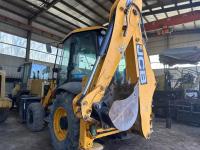 China Low Working Hours JCB 3CX Backhoe Loader with Original UK Engine in Wheel Moving Type for sale
