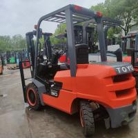 China 3000 KG Year 2023 TOYOTA Japan Made FDZN30 3 TON Forklift Diesel Pallet Lifting Truck for sale