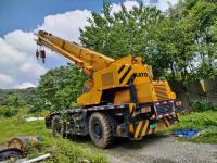 China Kato KR-35H Used Crane with Japan Engine and 35ton Operating Weight in Hot Demand for sale