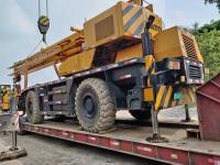 China Kato KR-35H Used Crane with Japan Engine and 35ton Operating Weight in Hot Demand for sale