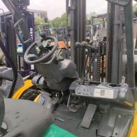 China 3000 KG Weight KOMATSU FD30 3 TON Pallet Lifting Truck on for Warehouse Container for sale