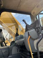 China 330D2L Second-hand Excavator CAT 330D2L with 20000 KG Machine Weight for sale