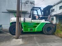 China 24000 KG Used KOMATSU Forklift FD240 Pallet Lifting Truck Manual Operation 24ton Truck for sale