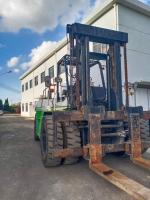 China 24000 KG Used KOMATSU Forklift FD240 Pallet Lifting Truck Manual Operation 24ton Truck for sale