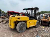 China Heavy Equipment KOMATSU Forklift FD160 with 16ton Capacity in Excellent Working Condition for sale
