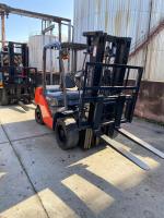 China 3 Ton TOYOTA FD30 Diesel Forklift Truck with Hydraulic Lifting in Excellent Condition for sale