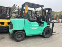 China Used Mitsubishi FD40 Diesel Forklift with 4TON Max. Lifting Load in Good Condition for sale