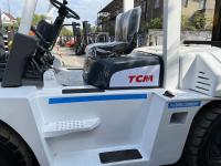 China Japan Used TCM 6 Ton Diesel Forklift for Construction Original Color Weight  6000 Kg for sale