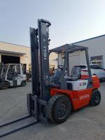 China Original Color 3 Ton Second-hand HELI CPCD30 Diesel Forklift in Perfect Working Condition for sale