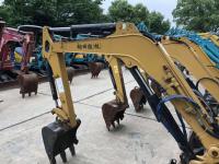 China CAT301.5CR Mini Excavator 2022 Year with Low Working Hours and 9.8rpm Rotary Speed for sale
