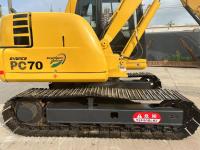 China Crawler Used Komatsu PC70 Excavator 7TON with Original Paint and Other Hydraulic Valve for sale