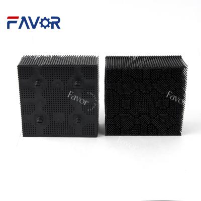 China 101x101x42mm Nylon Bristle Blocks For Auto Cutter Machine Black Round Foot 92912001 for sale