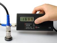China HG908 Portable Vibration Meter with 10-5000Hz Frequency Range and 200g Weight for Industrial Machinery Testing for sale