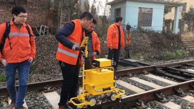 China FD-GT-20 Rail Flaw Detector TB/T 2340-2012 UT Rail Tester Standard for sale