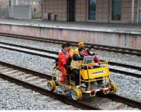 China Hand Push Double Rail Ultrasonic Flaw Detector FD-GT60 for sale