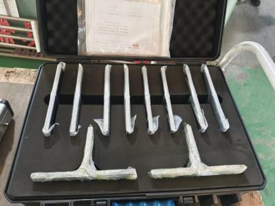 China MT/PT Magnetic Particle & Dye Penetrant Testing Kit 10pcs with 25 Flaws Carbon Steel Crack Specimen for sale