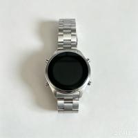 China HRD-4 Wristwatch-style Personal Dosimeter with 50 keV-1.3MeV Energy Response, 0.10 μSv/h-50mSv/h Measuring Range, and Adjustable Alarm Threshold for sale