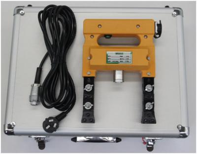 China Portable Handheld Magnetic Particle Flaw Detector with AC/DC Power Supply and 0~200mm Pole Distance for sale